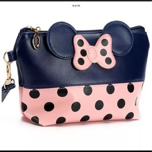 Pink Magnolia | Bags | New Adorable Minnie Mouse Clutch | Poshmark